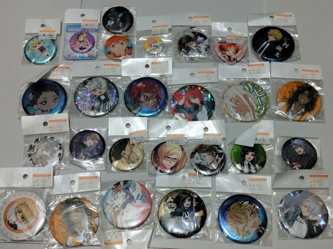 anime tin badges pin, Hobbies & Toys, Toys & Games on Carousell