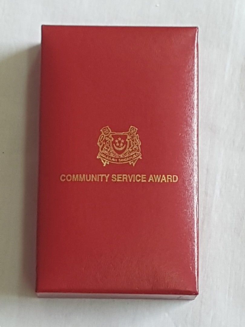 Community Service Award 15 Years Full Size Medal & Collar Pin, Hobbies ...