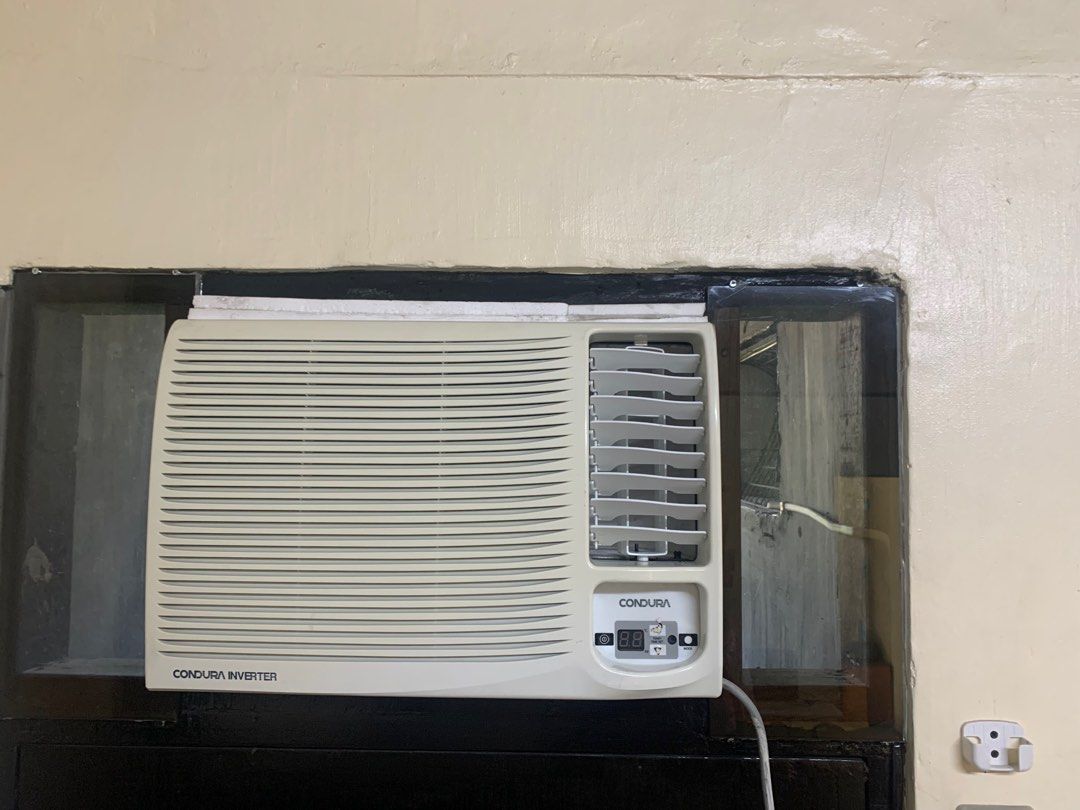 Condura 1.5 HP inverter window type, TV & Home Appliances, Air ...
