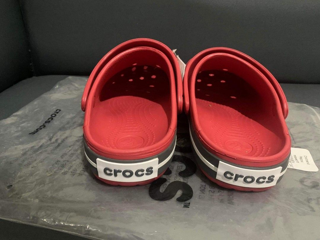 Croocs, Men's Fashion, Footwear, Slippers & Slides on Carousell