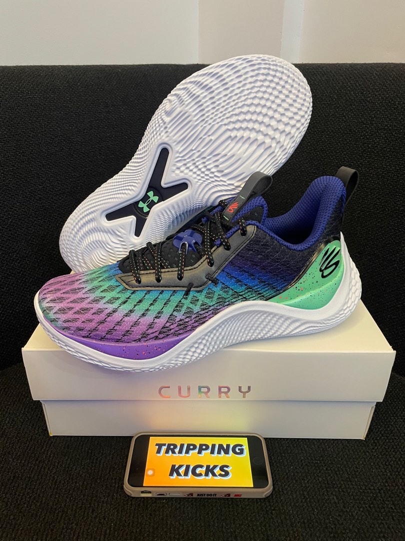 CURRY 10 NORTHERN LIGHTS, Men's Fashion, Footwear, Sneakers on Carousell