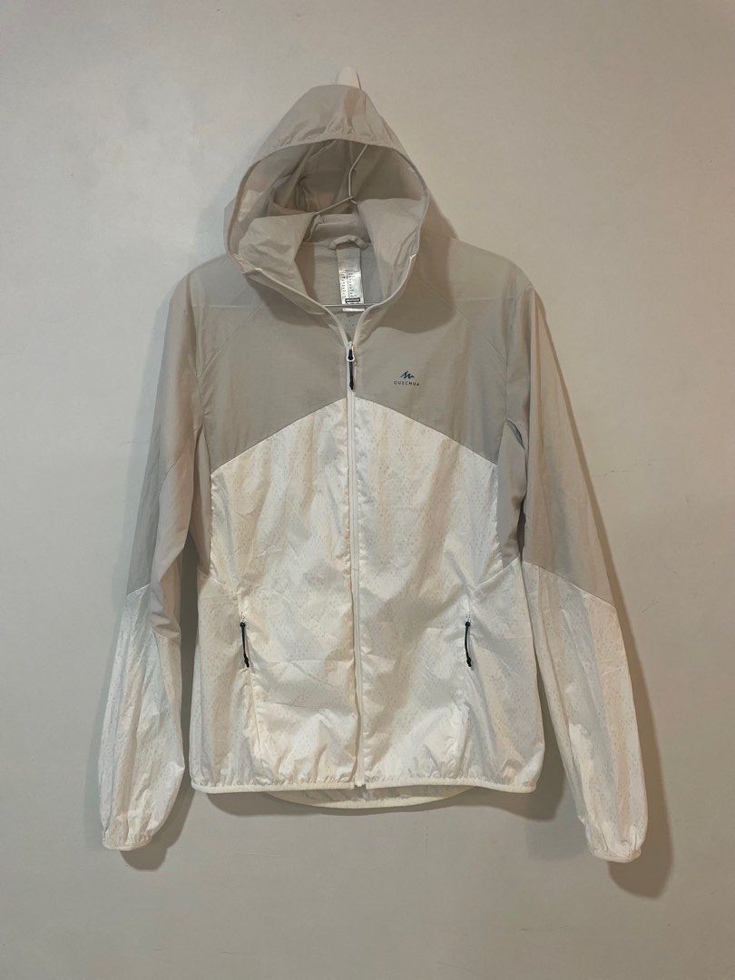 Decathlon Quechua Windbreaker XS, Women's Fashion, Coats, Jackets and Outerwear on Carousell