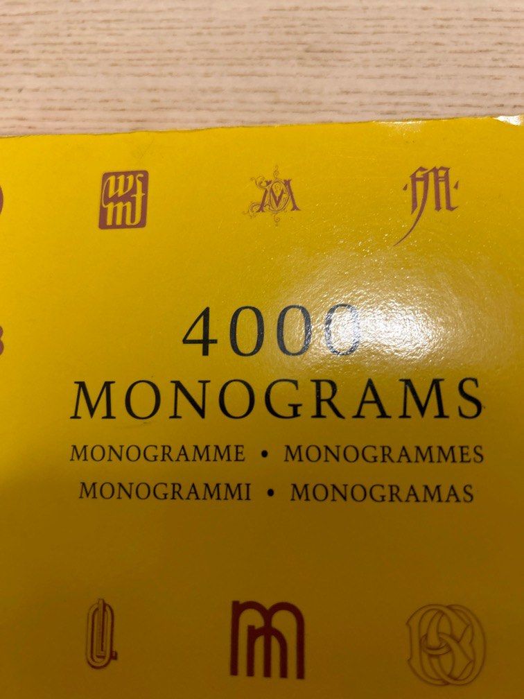 Design 4000 MONOGRAMS, 興趣及遊戲, 書本 & 文具, 雜誌及其他 - Carousell