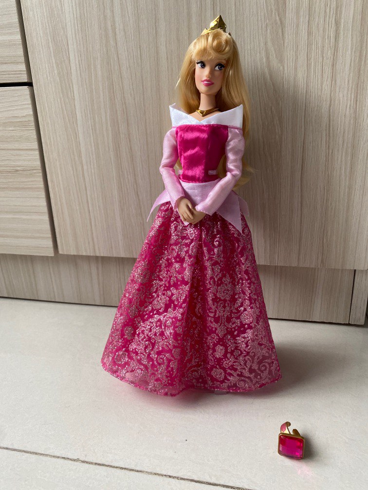 Disney Princess Sleeping Beauty Doll Hobbies And Toys Toys And Games On 4987
