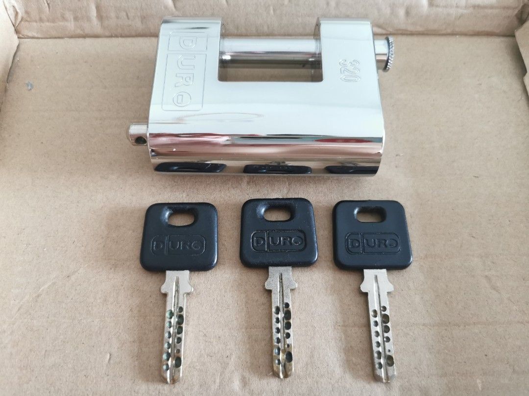 DURO Art. 320 Padlock with 3 keys., Furniture & Home Living, Security ...