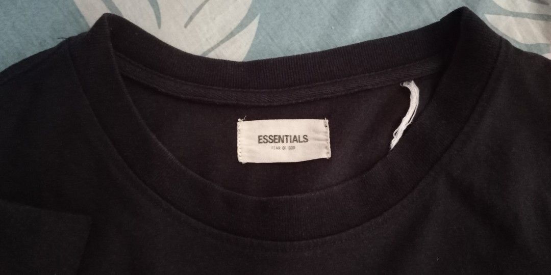 Fear of God Essentials Star Tee, Men's Fashion, Tops & Sets, Tshirts ...