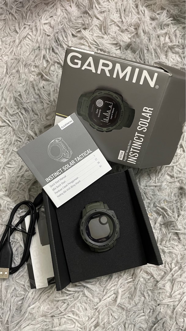 Garmin Original, Men's Fashion, Watches & Accessories, Watches on Carousell