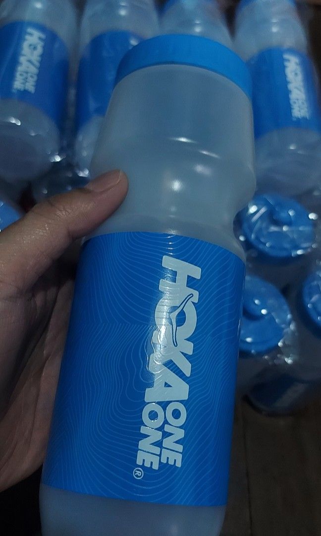 Hoka one one bottle, Sports Equipment, Other Sports Equipment and ...