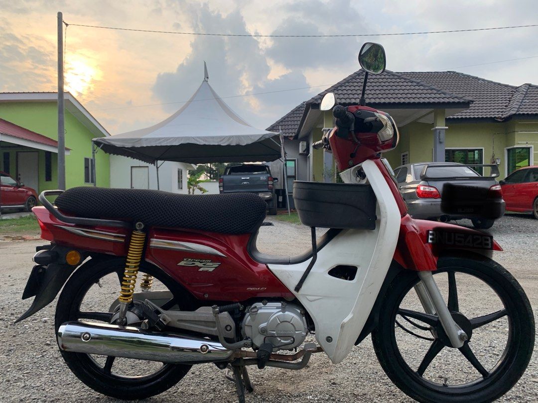 Honda ex5 fi, Motorbikes on Carousell