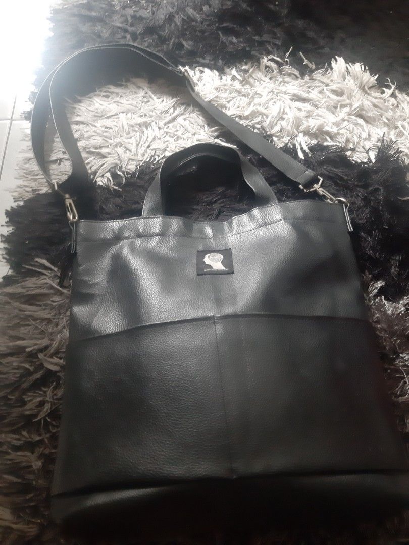 Honey Brain, Fesyen Wanita, Tas & Dompet di Carousell