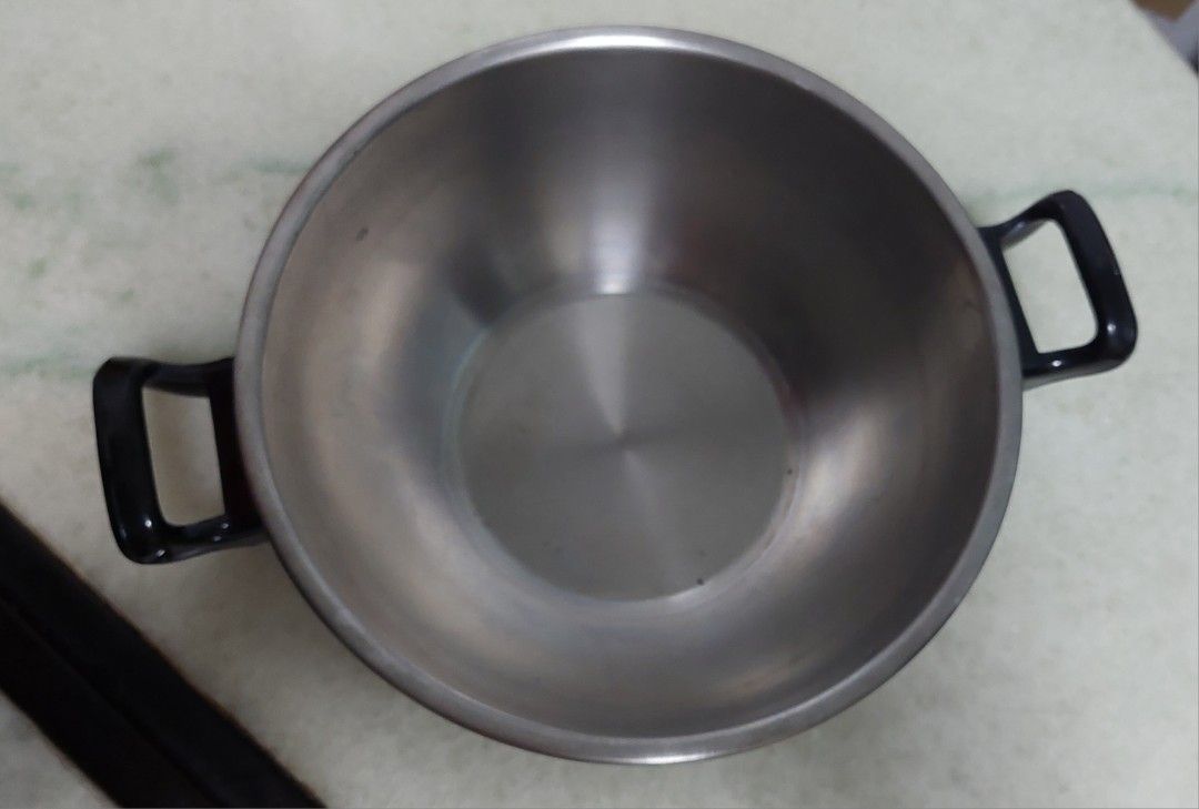 IONA BBQ hot plate and steamboat, TV & Home Appliances, Kitchen ...