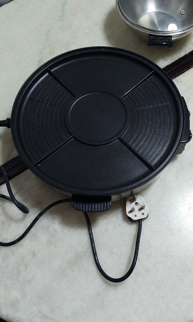 IONA BBQ hot plate and steamboat, TV & Home Appliances, Kitchen ...