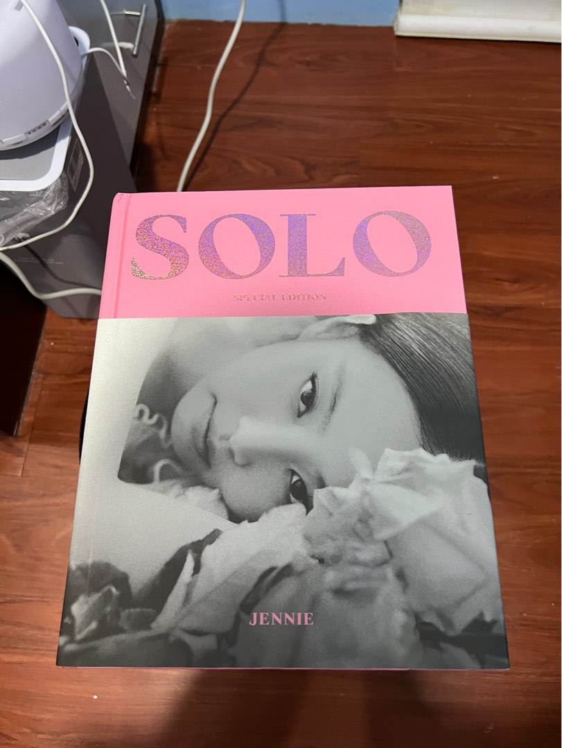 Jennie's Solo Special Edition Photobook, Hobbies & Toys, Memorabilia ...