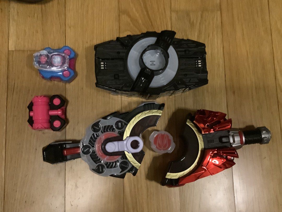 Kamen Rider Geats: Desire Driver & Revice Raise Buckle, Hobbies & Toys ...