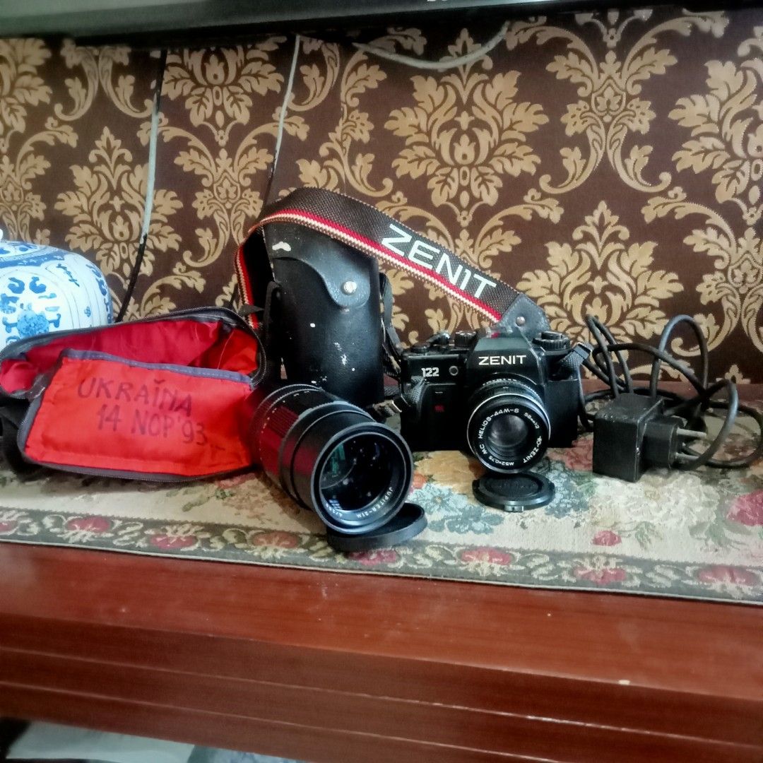 Kamera Zenit 122, Roll Film, Fotografi di Carousell