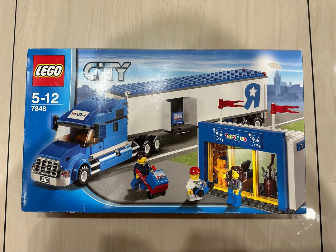 Lego 7848 Toys R Us City Truck Exclusive, Hobbies & Toys, Toys & Games ...