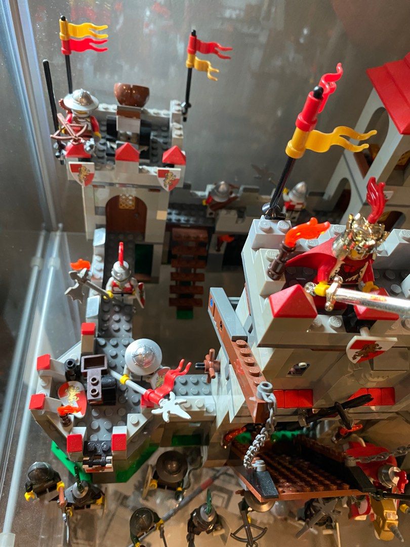 Lego Kings Castle Vintage, Hobbies & Toys, Toys & Games on Carousell