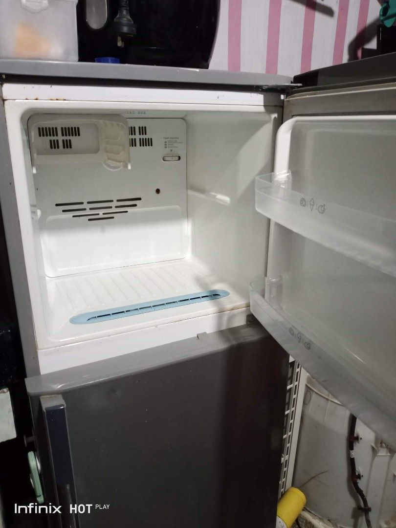 LG expresscool no frost, TV & Home Appliances, Other Home Appliances on ...