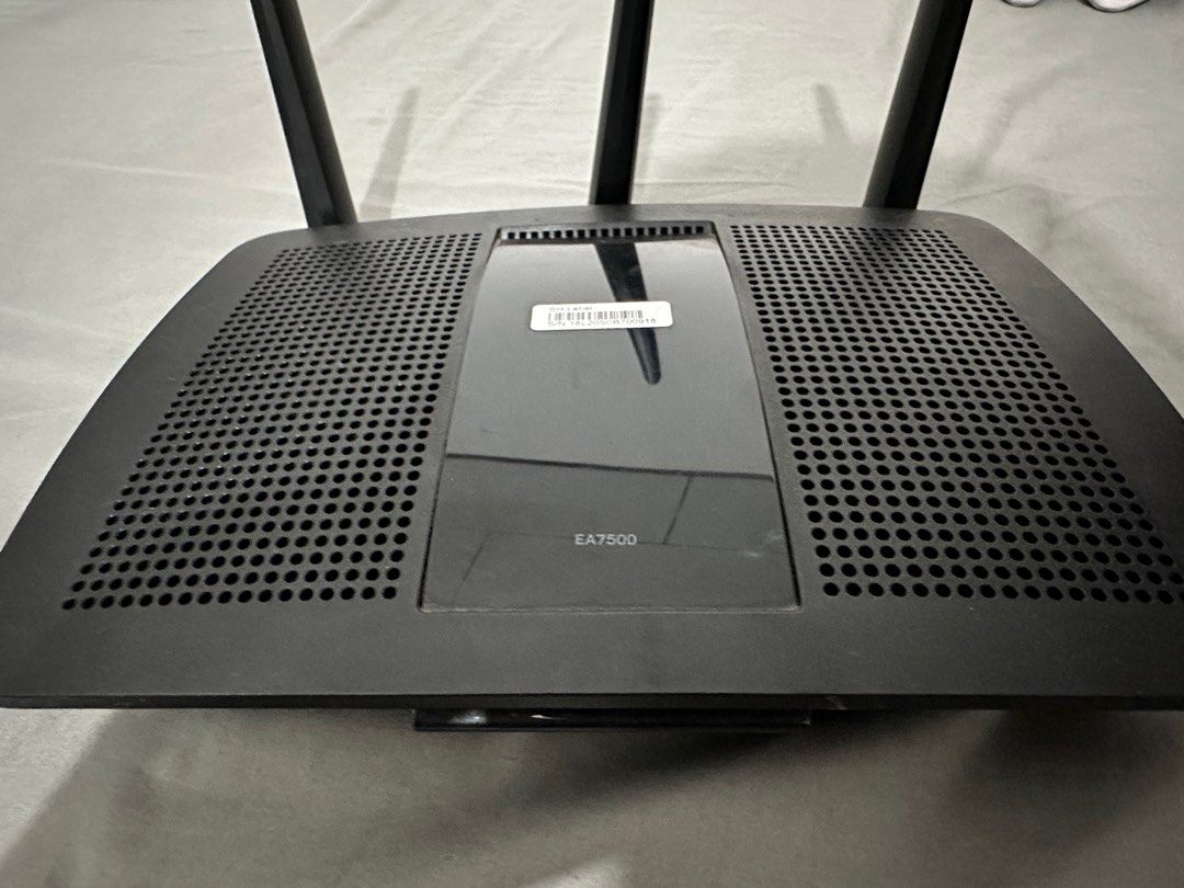 Linksys EA7500 V2 smart router, Computers & Tech, Parts & Accessories ...