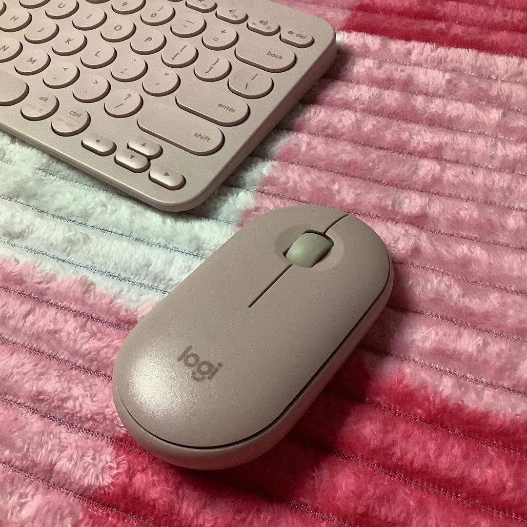 Logitech K380 Multi-device Bluetooth Keyboard (pink) & Logitech Pebble ...