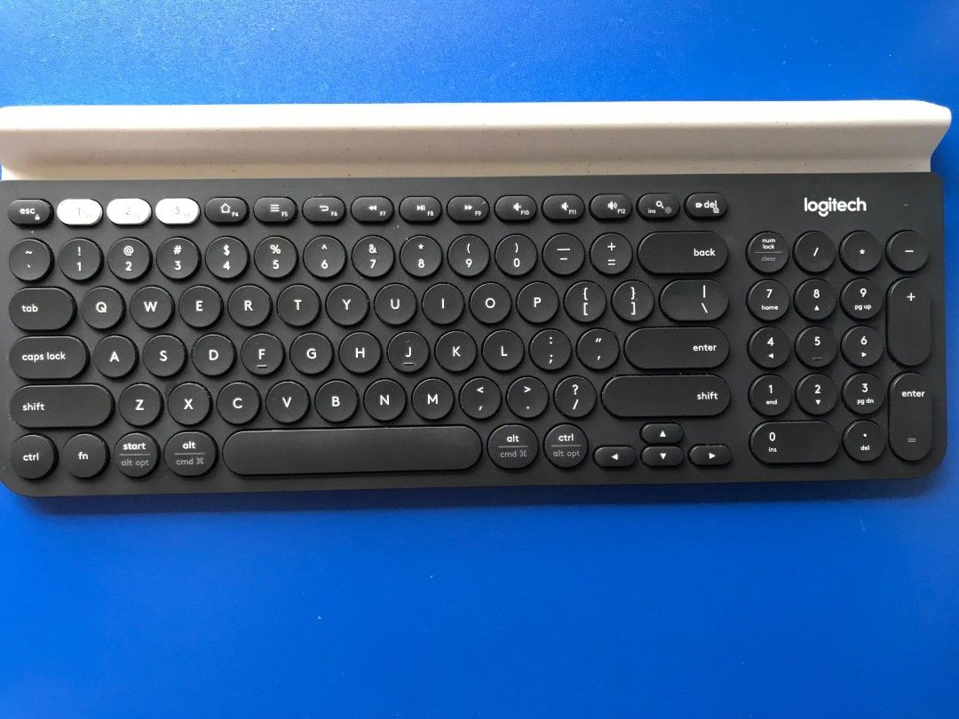 Logitech Wireless Keyboard K780 Computers And Tech Parts And Accessories Computer Keyboard On