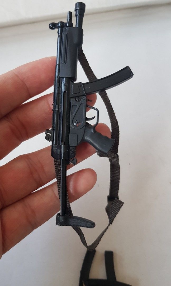 MC toys 1/6 scale British SAS CRW MP5A3, Hobbies & Toys, Toys & Games on Carousell