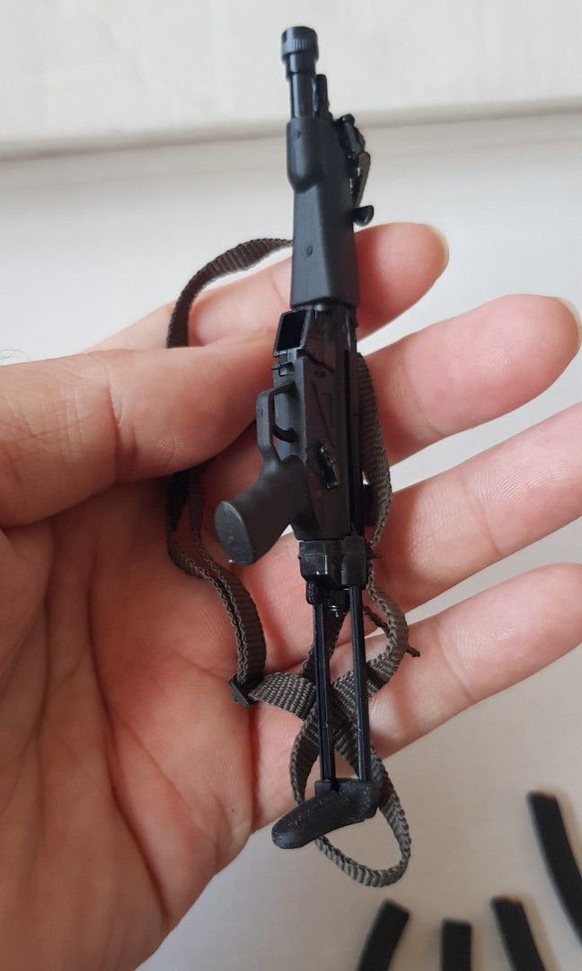 MC toys 1/6 scale British SAS CRW MP5A3, Hobbies & Toys, Toys & Games on Carousell