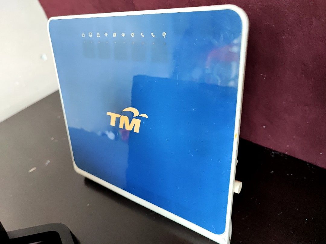 Modem and Router for Maxis fiber home, Computers & Tech, Parts ...