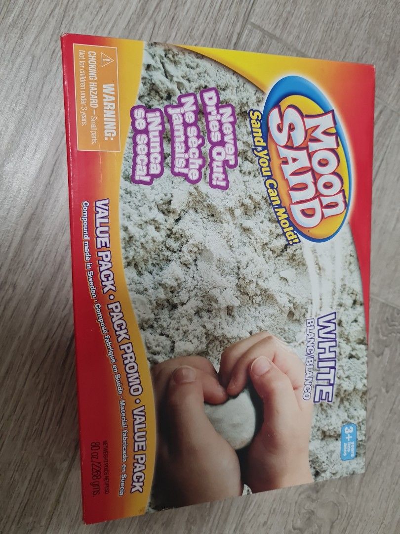 Moon sand/kinetic sand with free accessories, Hobbies & Toys, Toys ...