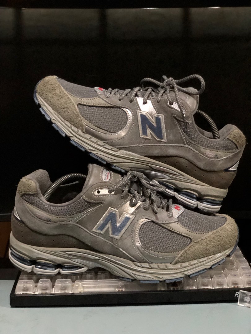 New Balance 2002R - M2002RVA, Men's Fashion, Footwear, Sneakers on ...