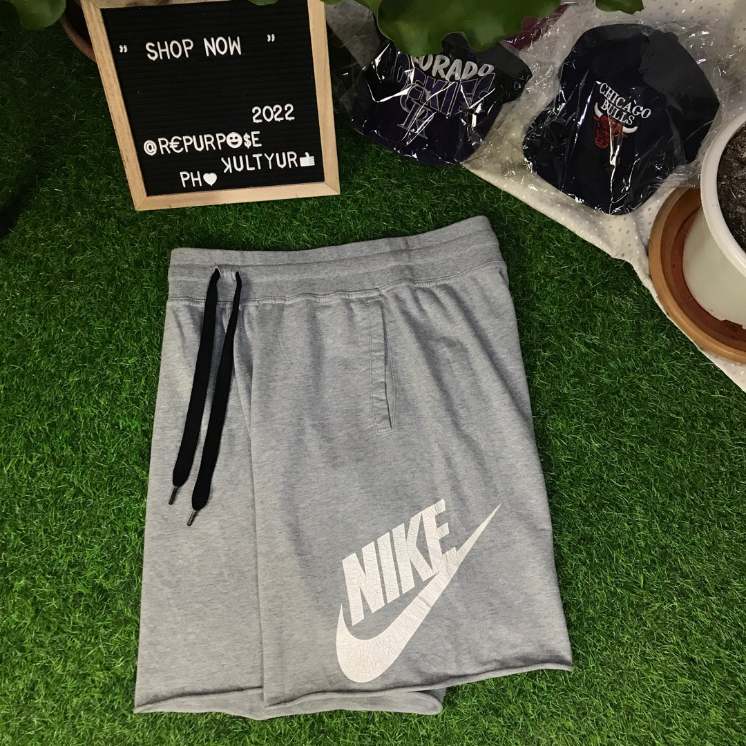 NIKE RED TAG BIG LOGO SHORT, Men's Fashion, Bottoms, Shorts on Carousell