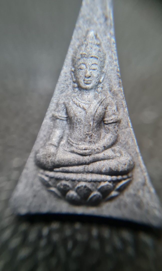 Phra Somdej Nang Phaya amulet Sor Kor. Celebrating the 6th Cycle ...