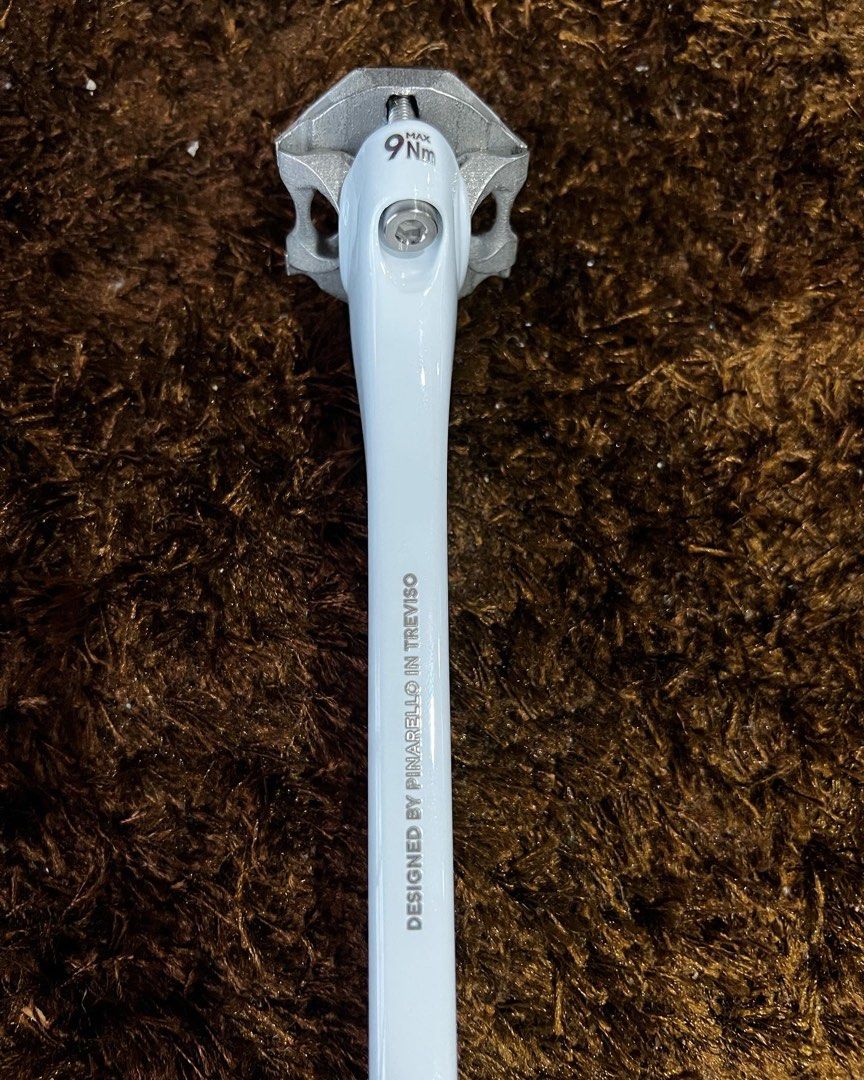 Pinarello Dogma F Zero Setback Seatpost, Sports Equipment, Bicycles ...