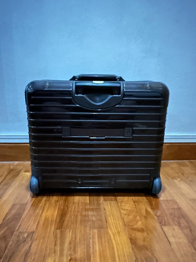 Rimowa Salsa Deluxe Hybrid Travel Luggage Carry On, Hobbies & Toys, Travel, Luggage on Carousell