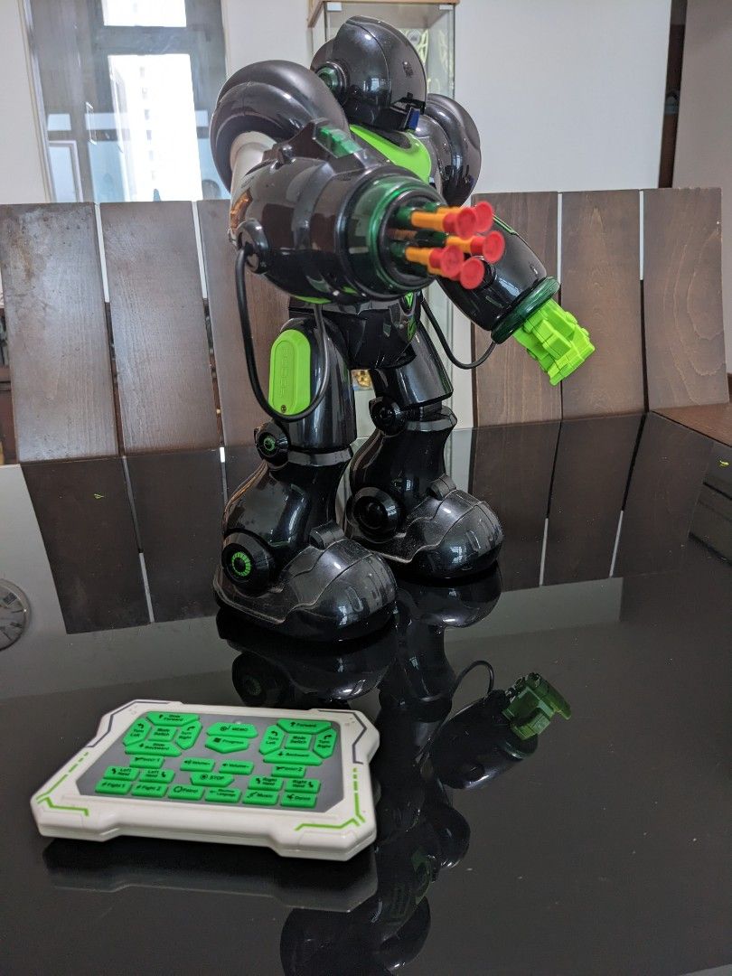 RoboCop - programmable, walking,singing, dancing, fighting robot ...