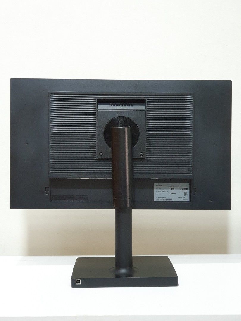 Samsung 24 Inches Led Monitor S24E450F, Computers & Tech, Parts ...