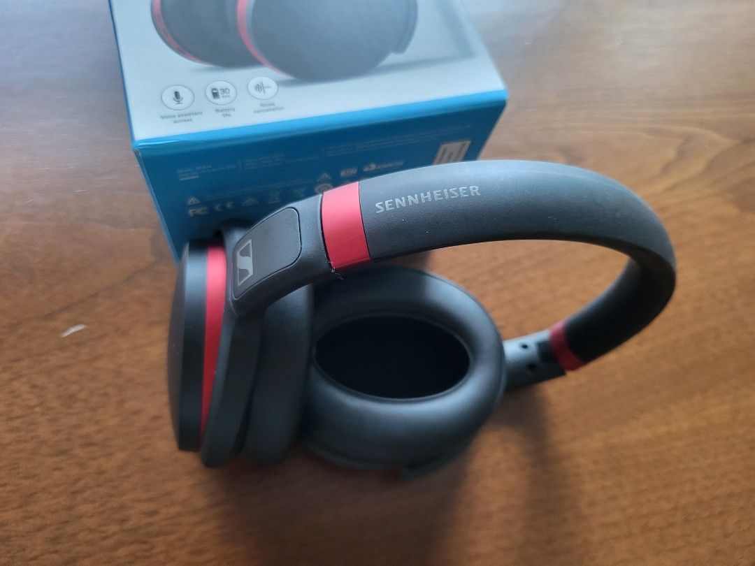Sennheiser HD 458BT, Audio, Headphones & Headsets on Carousell