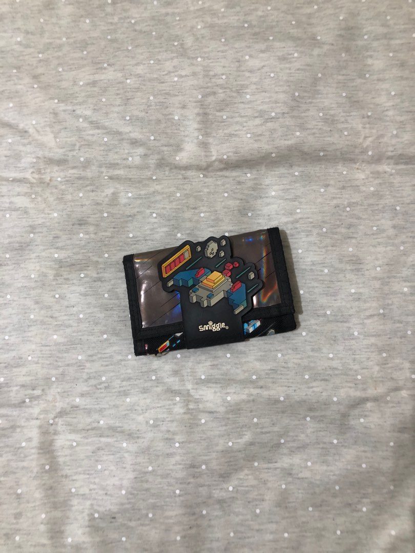 Smiggle Wallet for Boys, Babies & Kids, Babies & Kids Fashion on Carousell