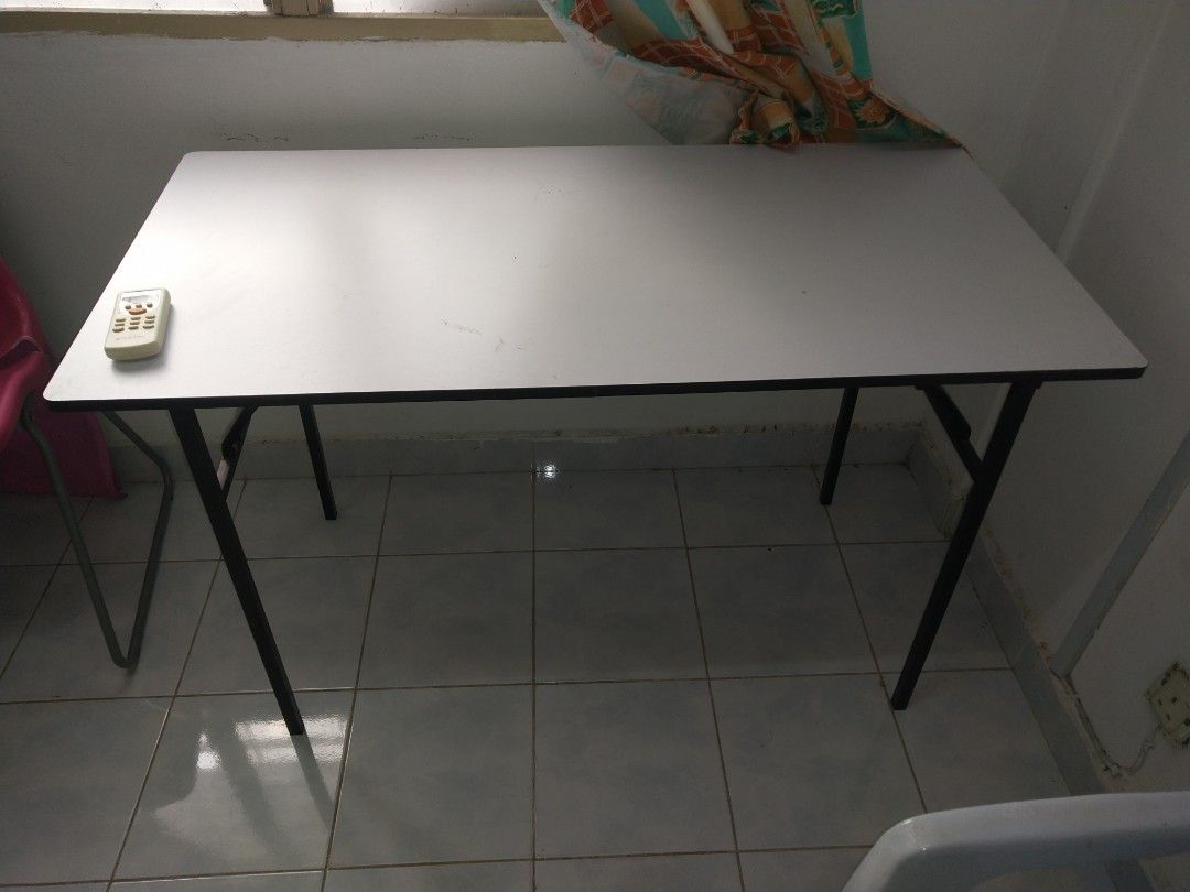 Table 2x2 stainless steel legs, Furniture & Home Living, Furniture ...