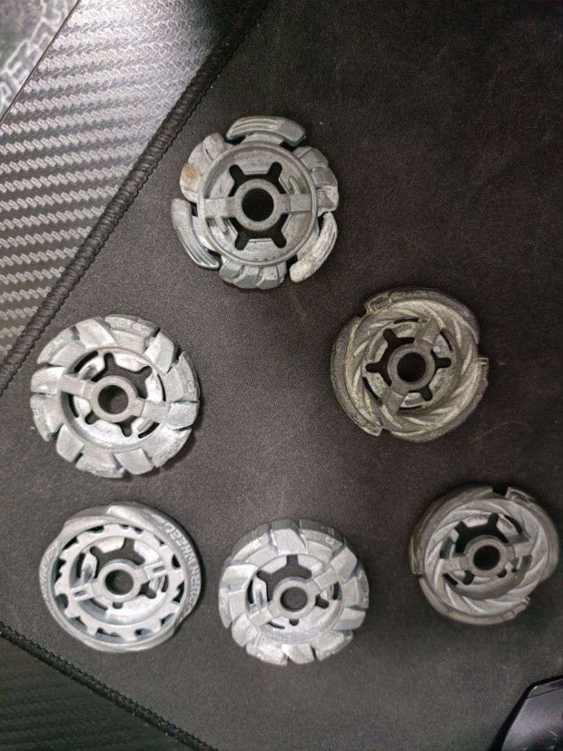 Takara Tomy Metal Beyblade Core, Hobbies & Toys, Toys & Games on Carousell
