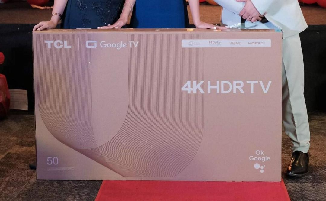 TCL 50" UHD GOOGLE TV, Furniture & Home Living, Home Improvement ...