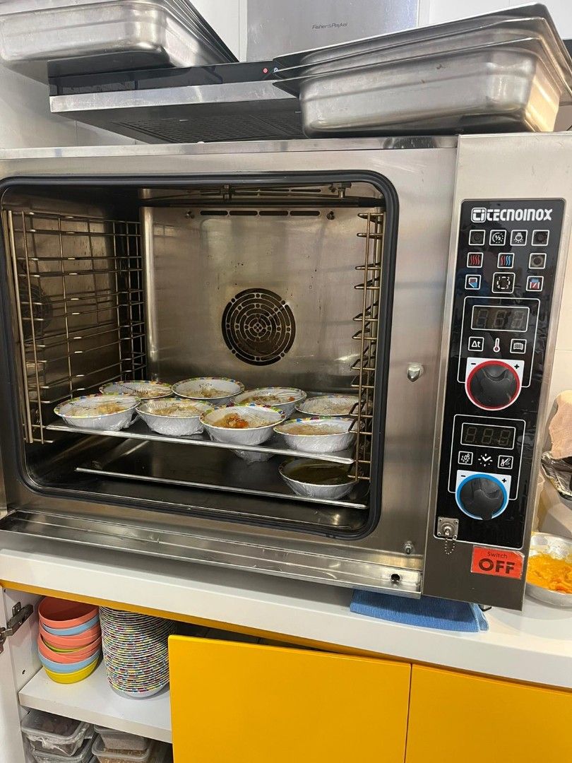 Tecnoinox Combi Oven (very clean), TV & Home Appliances, Kitchen ...