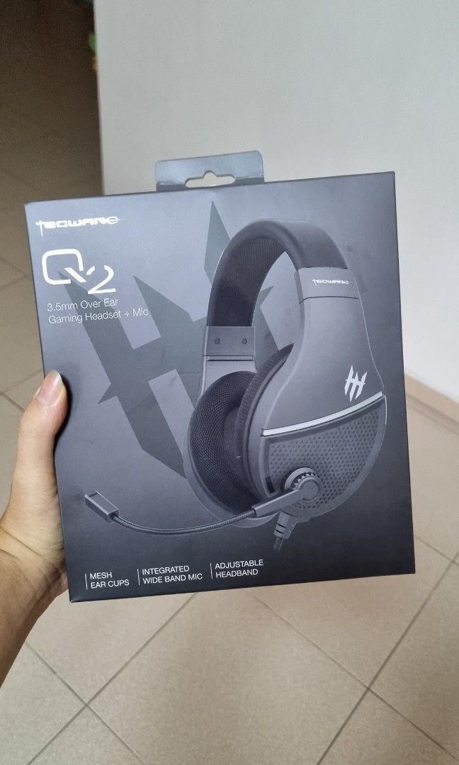 Tecware Q2 gaming headset, Audio, Headphones & Headsets on Carousell
