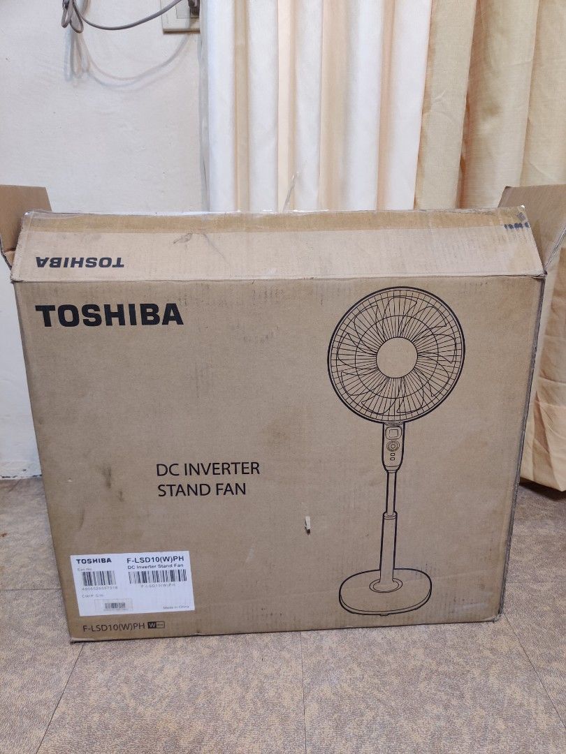 Toshiba DC inverter 16" stand fan, Furniture & Home Living, Lighting ...
