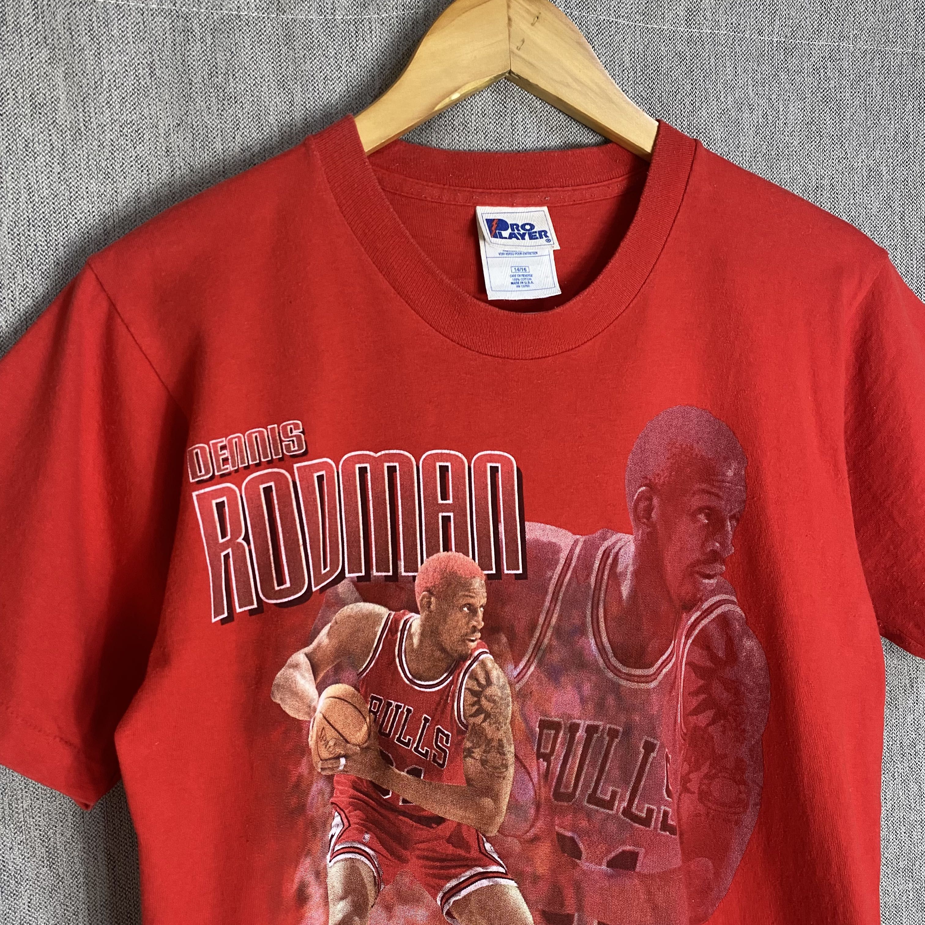 Vintage - Bulls - Dennis Rodman - Tshirt, Men's Fashion, Activewear on ...