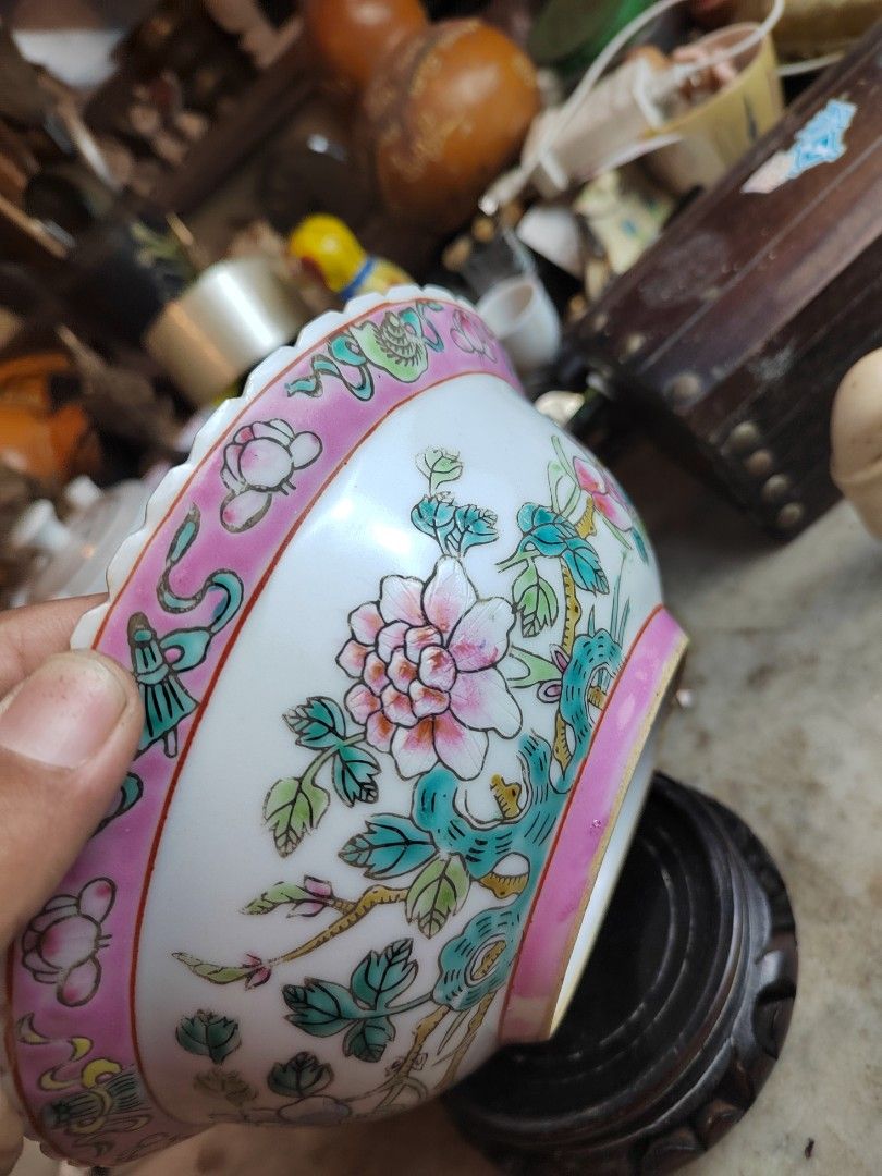 Vintage famille Rose Peranakan style porcelain display bowl, Hobbies ...