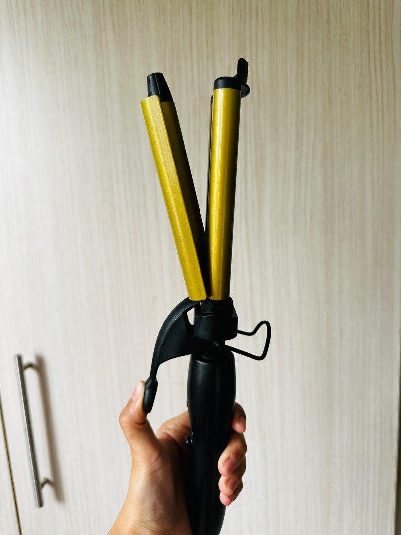 Watsons Wave Mermaid Hair Curler, Beauty & Personal Care, Hair on Carousell