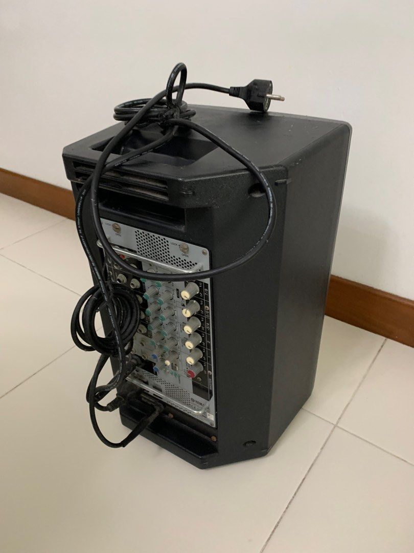 Yamaha Stagepas 150M, Hobbies & Toys, Music & Media, Music Accessories ...