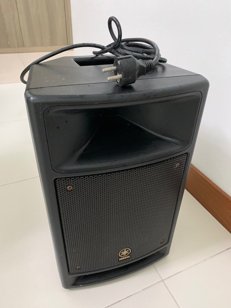 Yamaha Stagepas 150M, Hobbies & Toys, Music & Media, Music Accessories ...