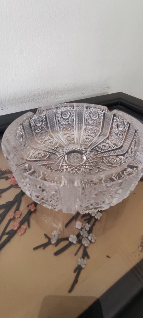 Asbak Kristal Bohemia, Antik, Pajangan di Carousell